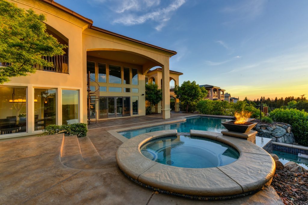 Stunning Celebrity Swimming Pool Designs Worth Stealing When Building ...