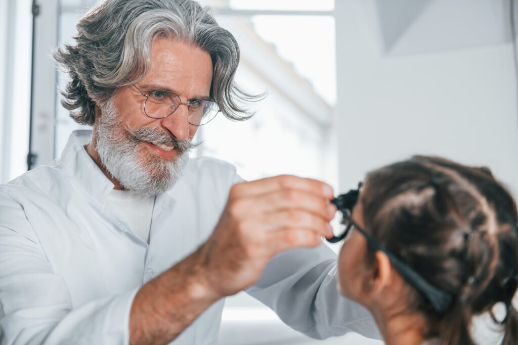 The Causes and Remedies for 5 Common Vision Disturbances – Celebrity Homes